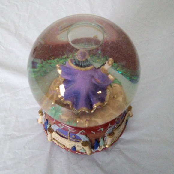 UNBRANDED | Accents | Mystical Wizard Snow Globe With Red And Purple ...